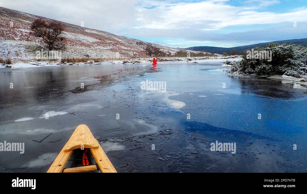 Ice canoeing hi-res stock photography and images - Alamy
