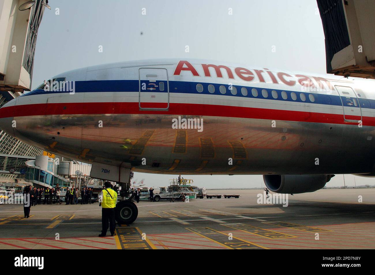 The first flight of American Airlines to China, AA289, arrives at ...