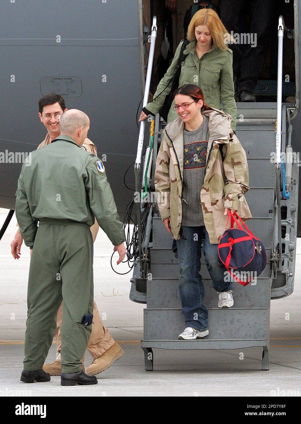 28-year-old U.S. journalist Jill Carroll, center bottom, leaves a C17 ...