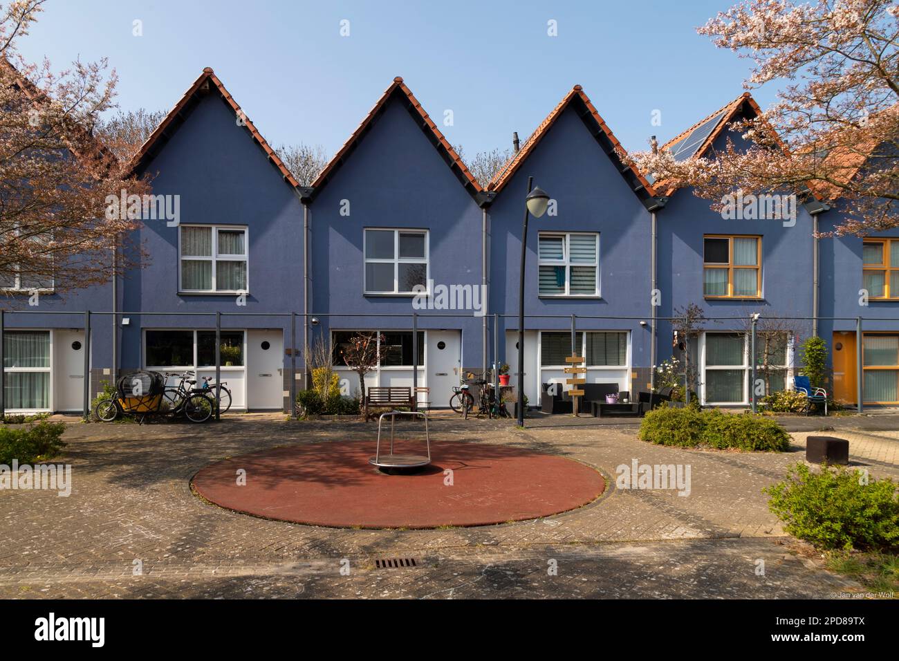 Child friendly architecture hi-res stock photography and images - Alamy