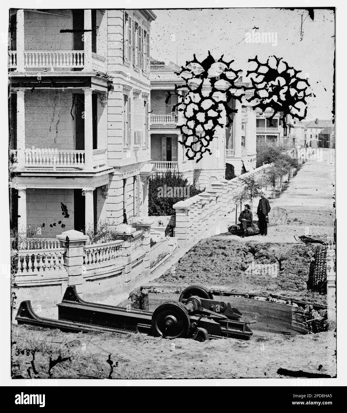 Charleston, South Carolina. View on Battery. Remains of Blakely gun ...