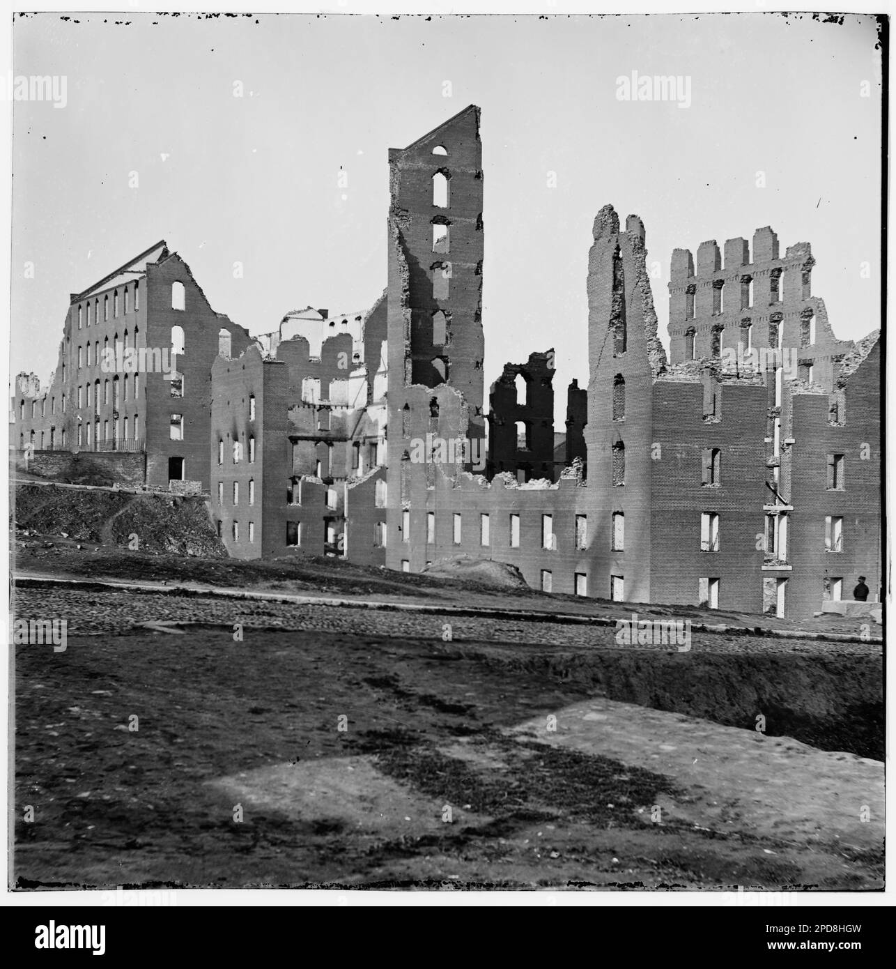 Richmond, Virginia. Ruined buildings in the burnt district. Civil war ...