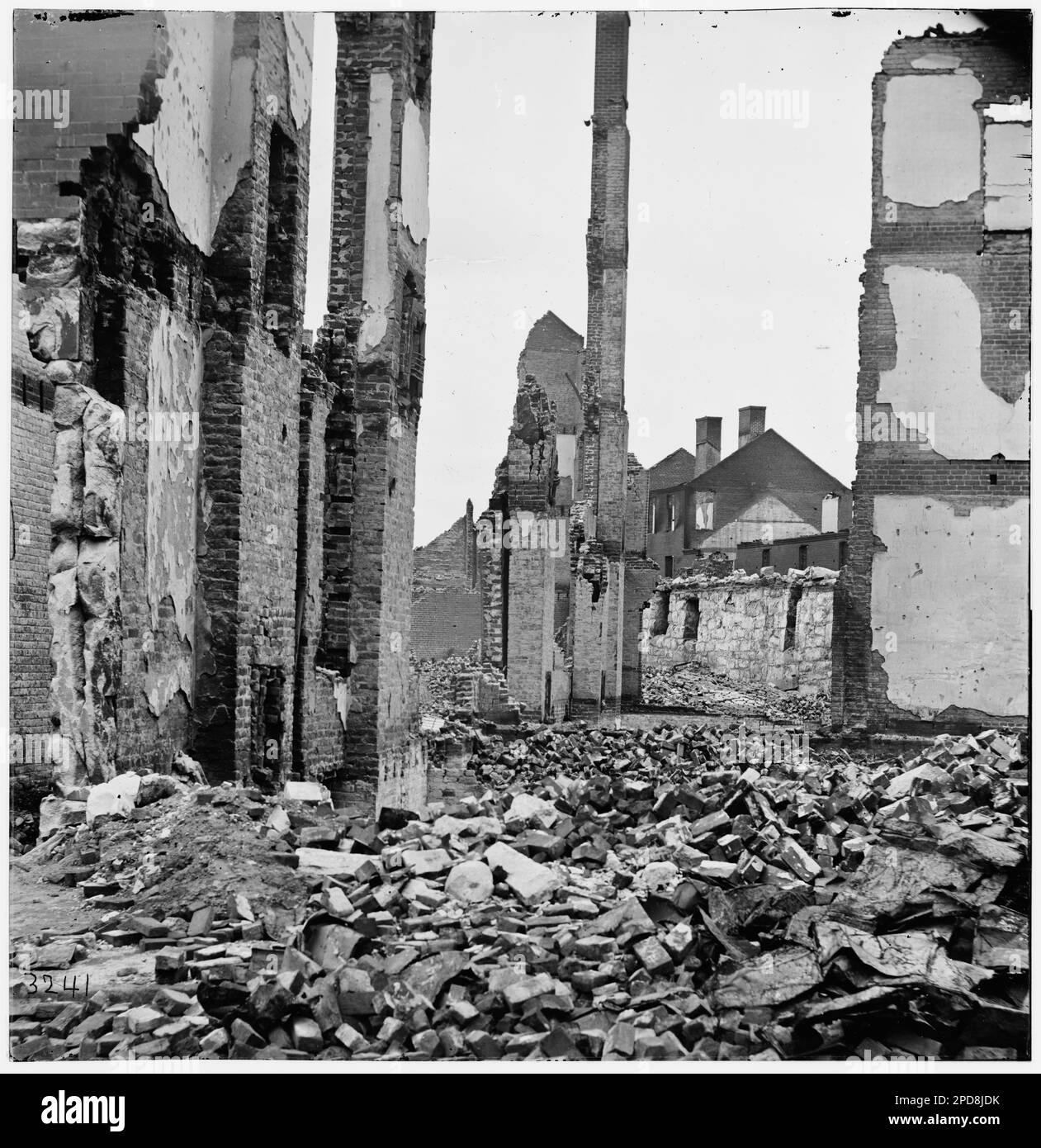 Richmond, Virginia. Ruined buildings in the burnt district. Civil war ... Richmond, Virginia. Ruined buildings in the burnt district. Civil war ...