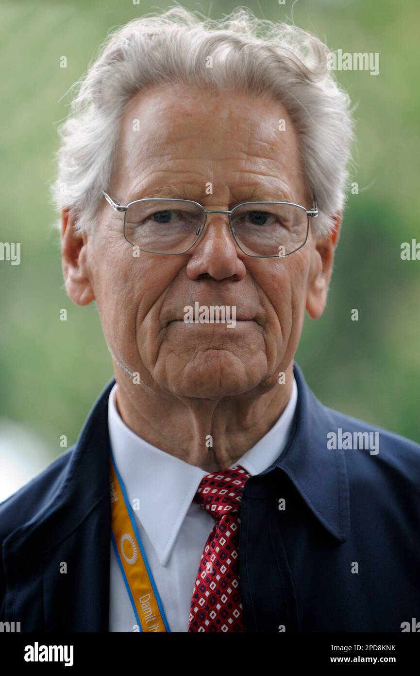 13 19 years old hi-res stock photography and images - Alamy