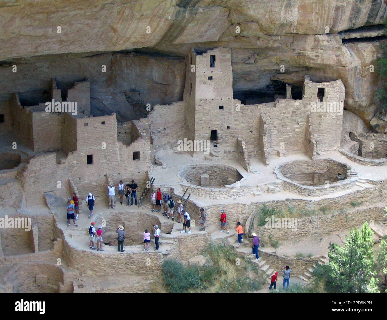 ** FOR IMMEDIATE RELEASE **In this Aug. 27, 2005 photo, visitors tour ...