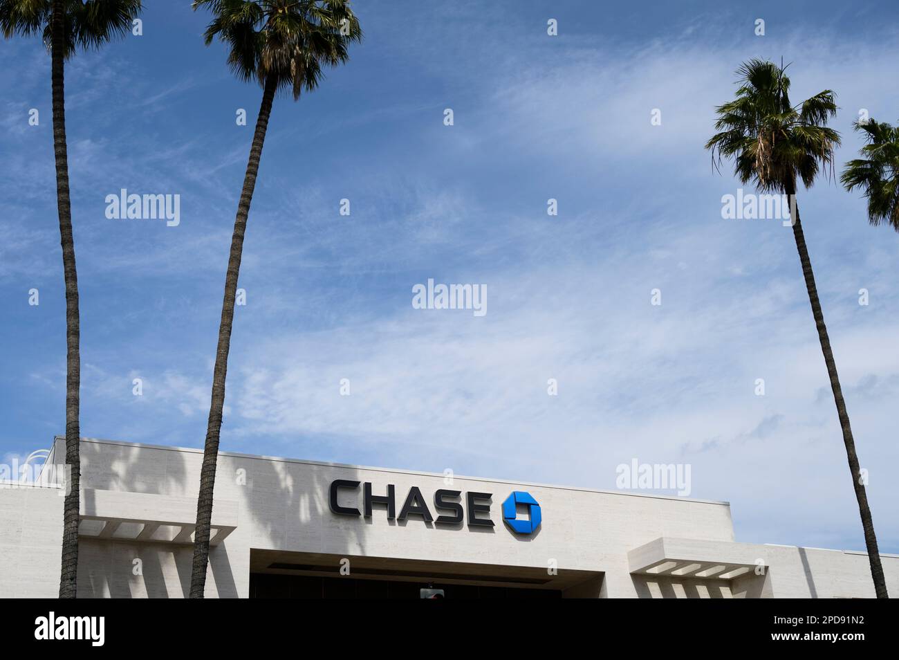 LOS ANGELES 20230313 Chase Bank in Beverly Hills. Photo: Henrik ...