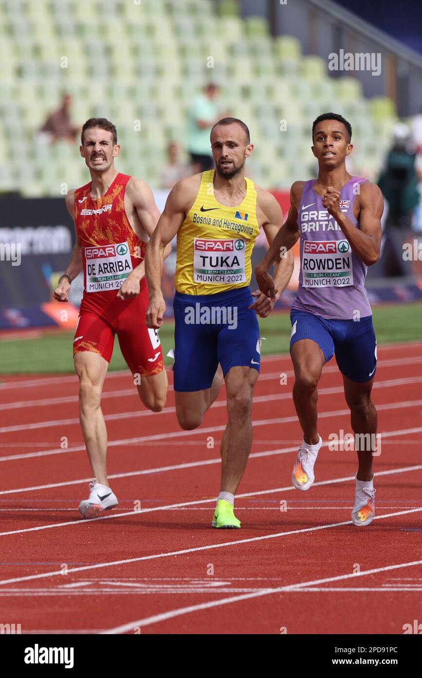 Daniel ROWDEN & Amel TUKA finishing in the 800m heat at the European ...