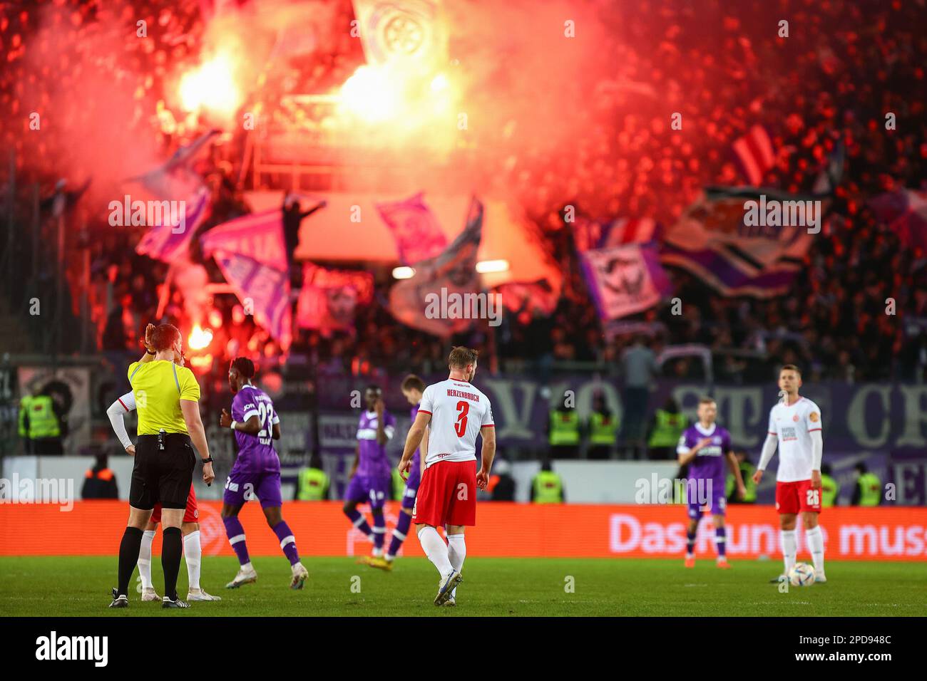 Stadion essen hi-res stock photography and images - Alamy