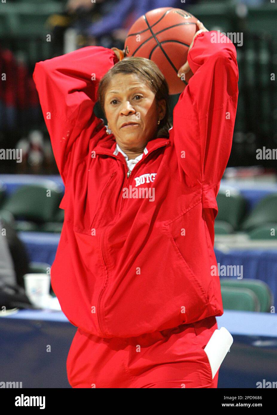 Rutgers coach C. Vivian Stringer readies to pass the ball during ...