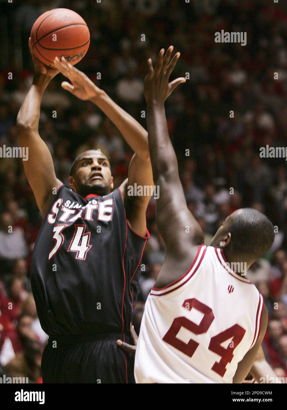 San Diego State's Mohamed Abukar (34) shoots over Indiana's Robert ...