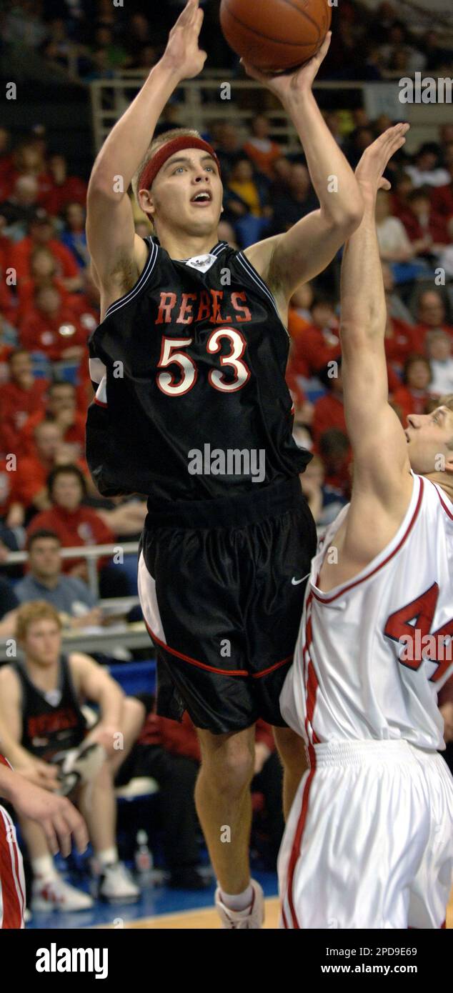 Pingree-Buchanan-Kensel's Nick Bata, shoots over May-Port CG's James ...