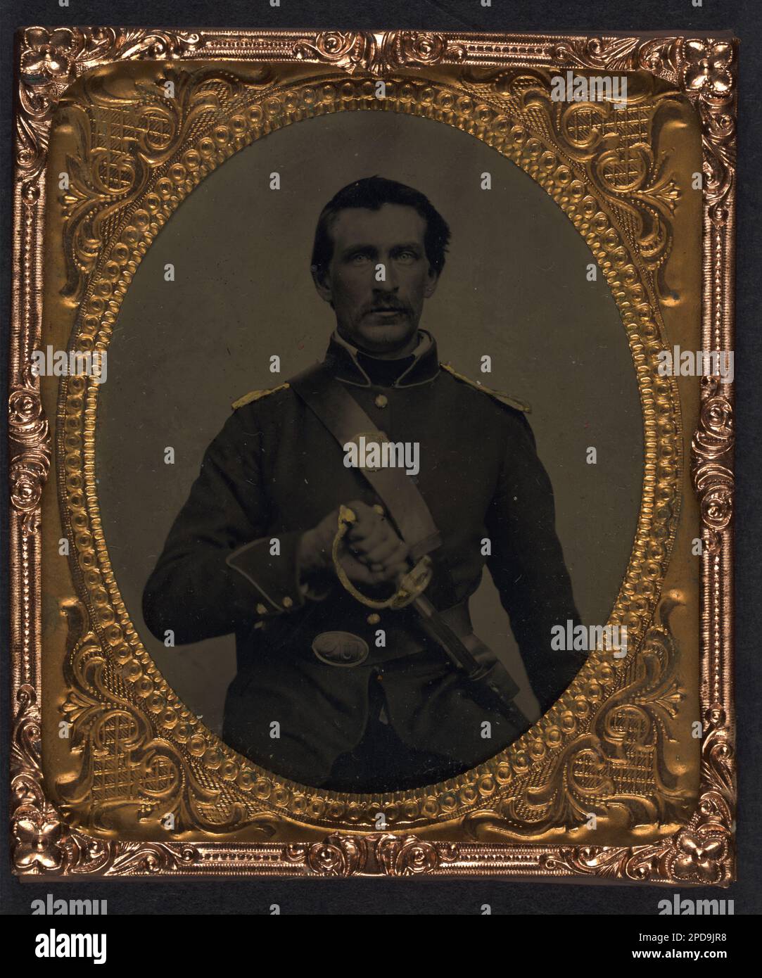 Unidentified soldier in Union uniform and shoulder scales with Model ...