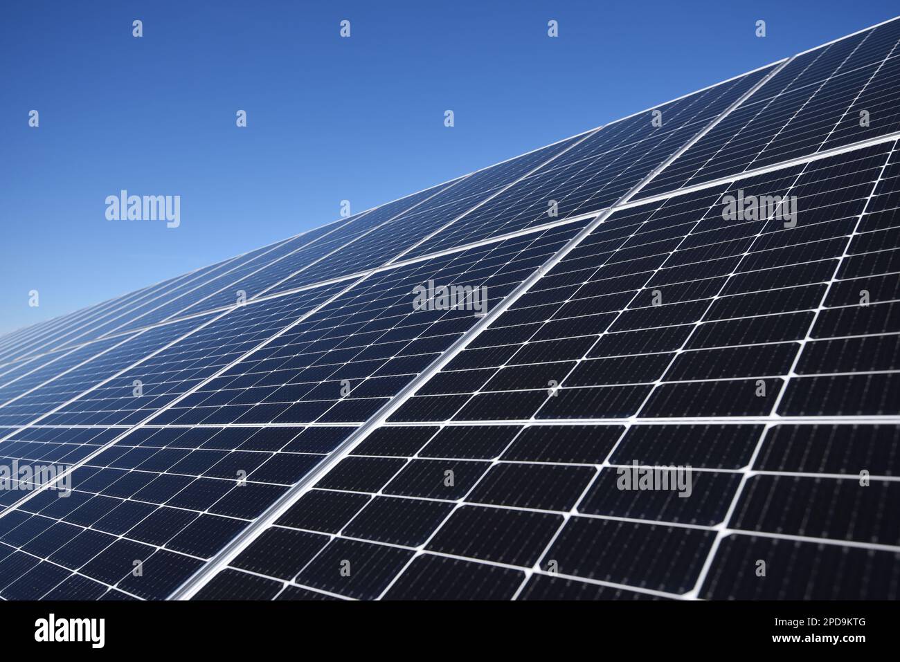 Solar pannel hi-res stock photography and images - Alamy
