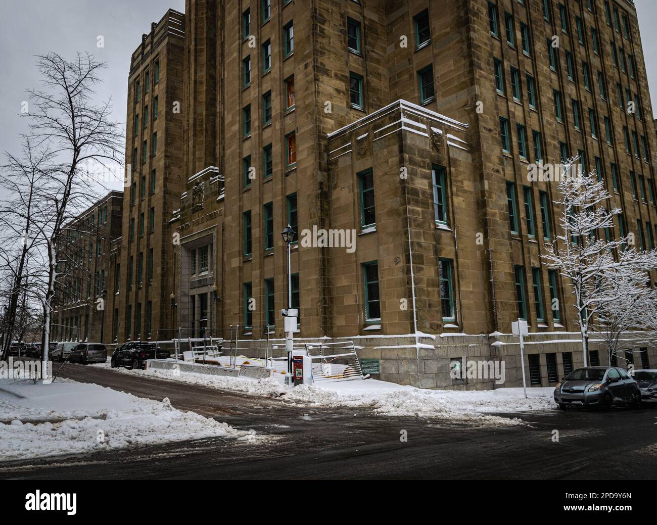 the coner Dominion Public Building (Halifax, Nova Scotia) prince treet ...