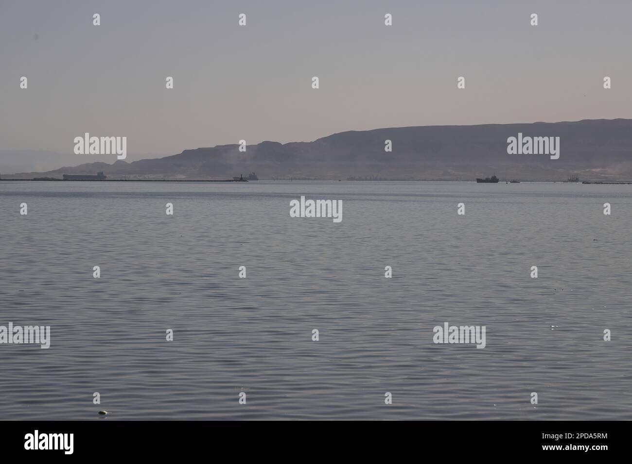 Ataqa mountain on the gulf of suez Stock Photo - Alamy