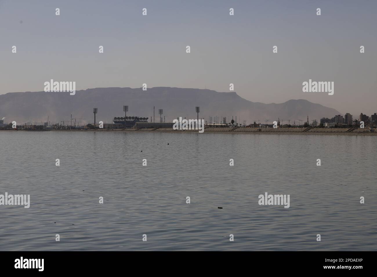 Ataqa Mountain on the gulf of Suez Stock Photo - Alamy