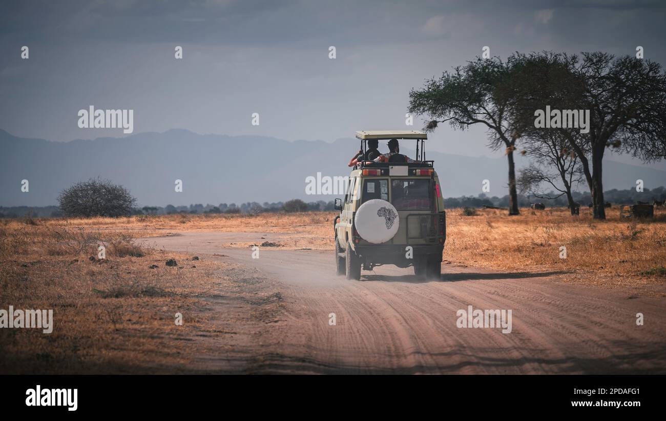 4wd and africa hi-res stock photography and images - Alamy