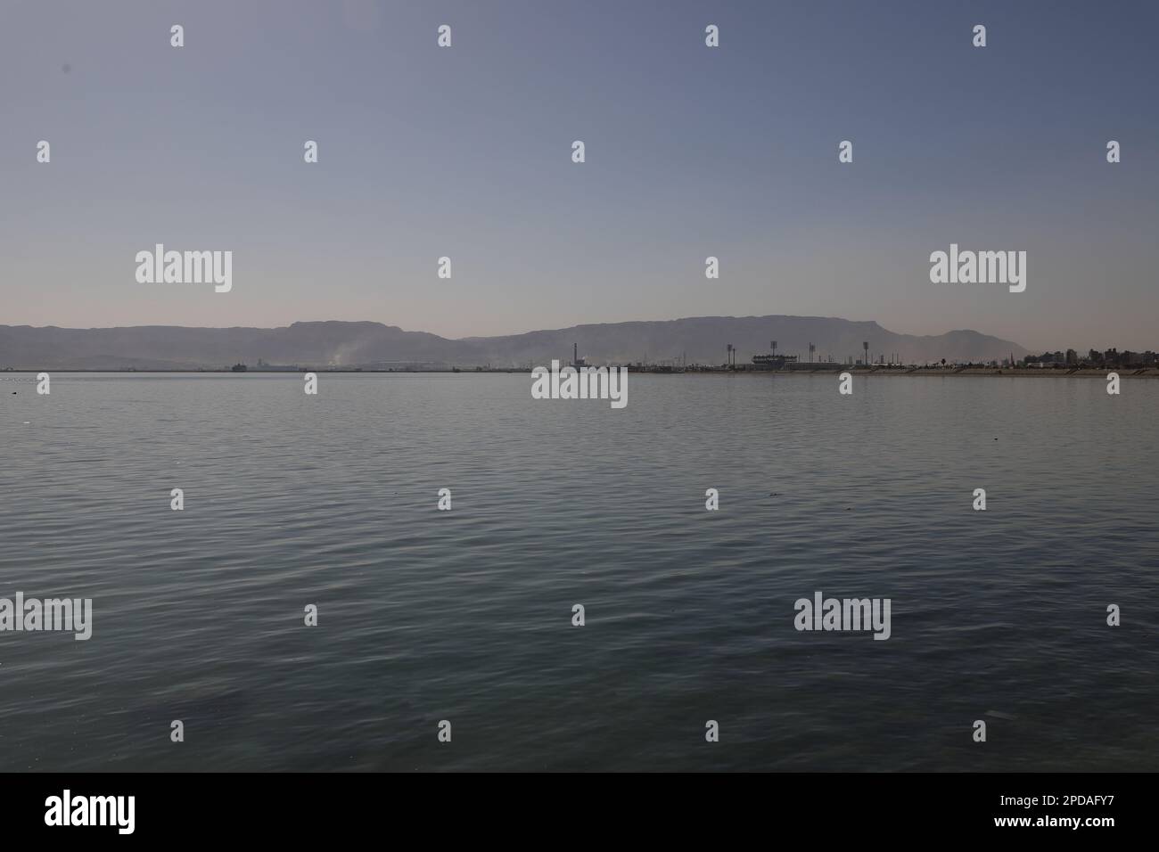 Ataqa Mountain on the Gulf of Suez Stock Photo - Alamy