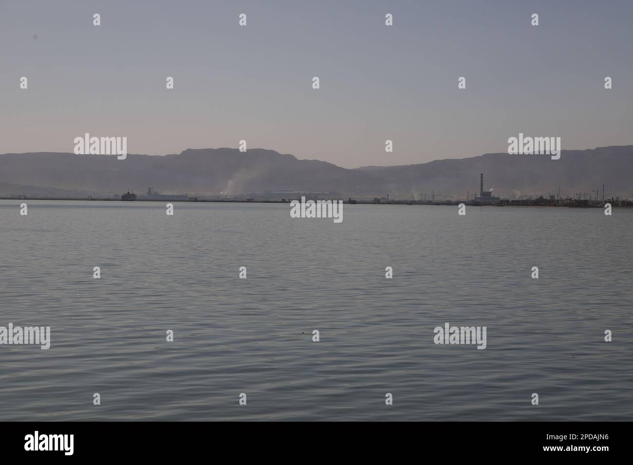 Ataqa mountain on the Gulf of Suez Stock Photo - Alamy