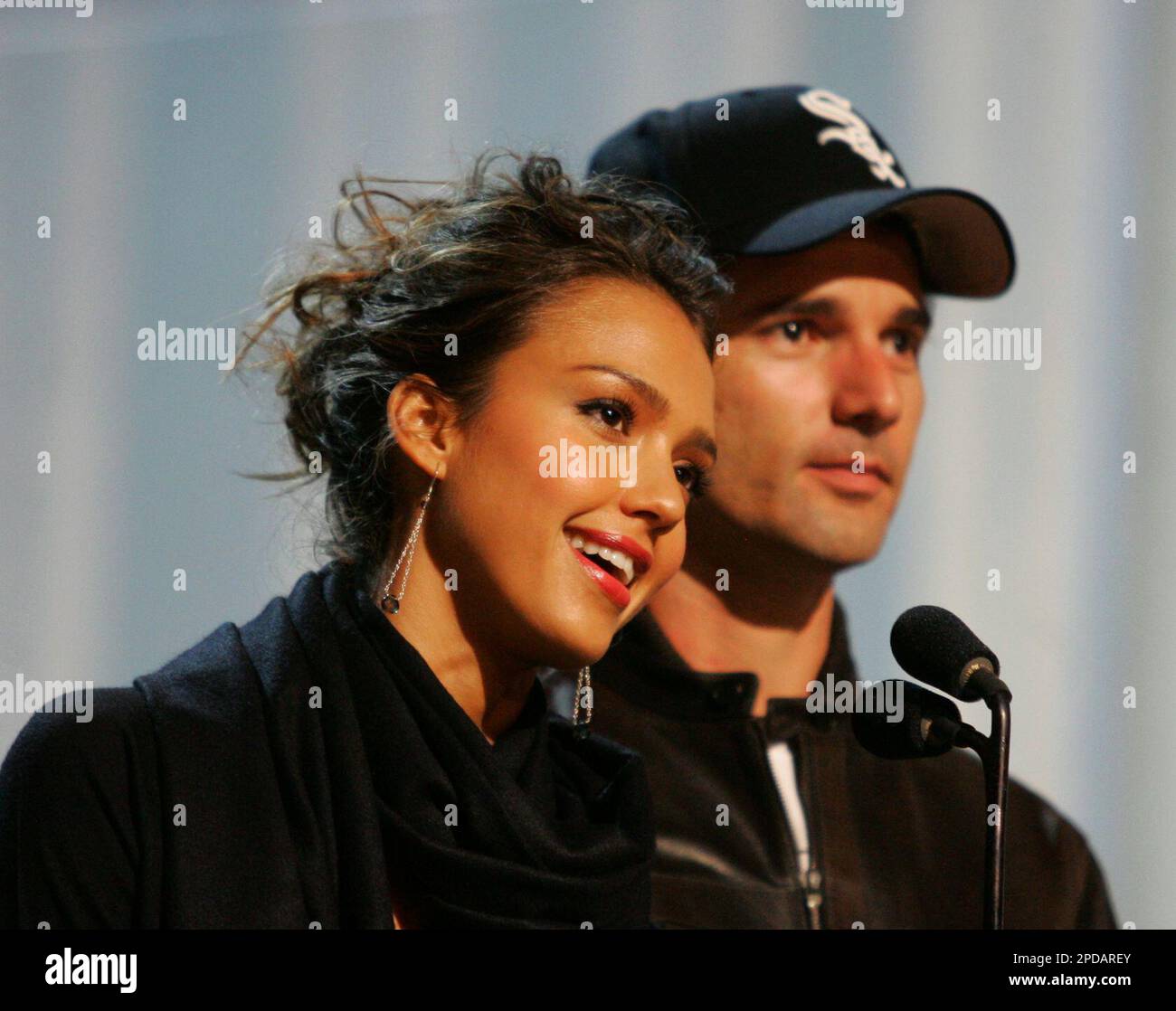 Actress Jessica Alba, left, appears on stage with Actor Eric Bana ...