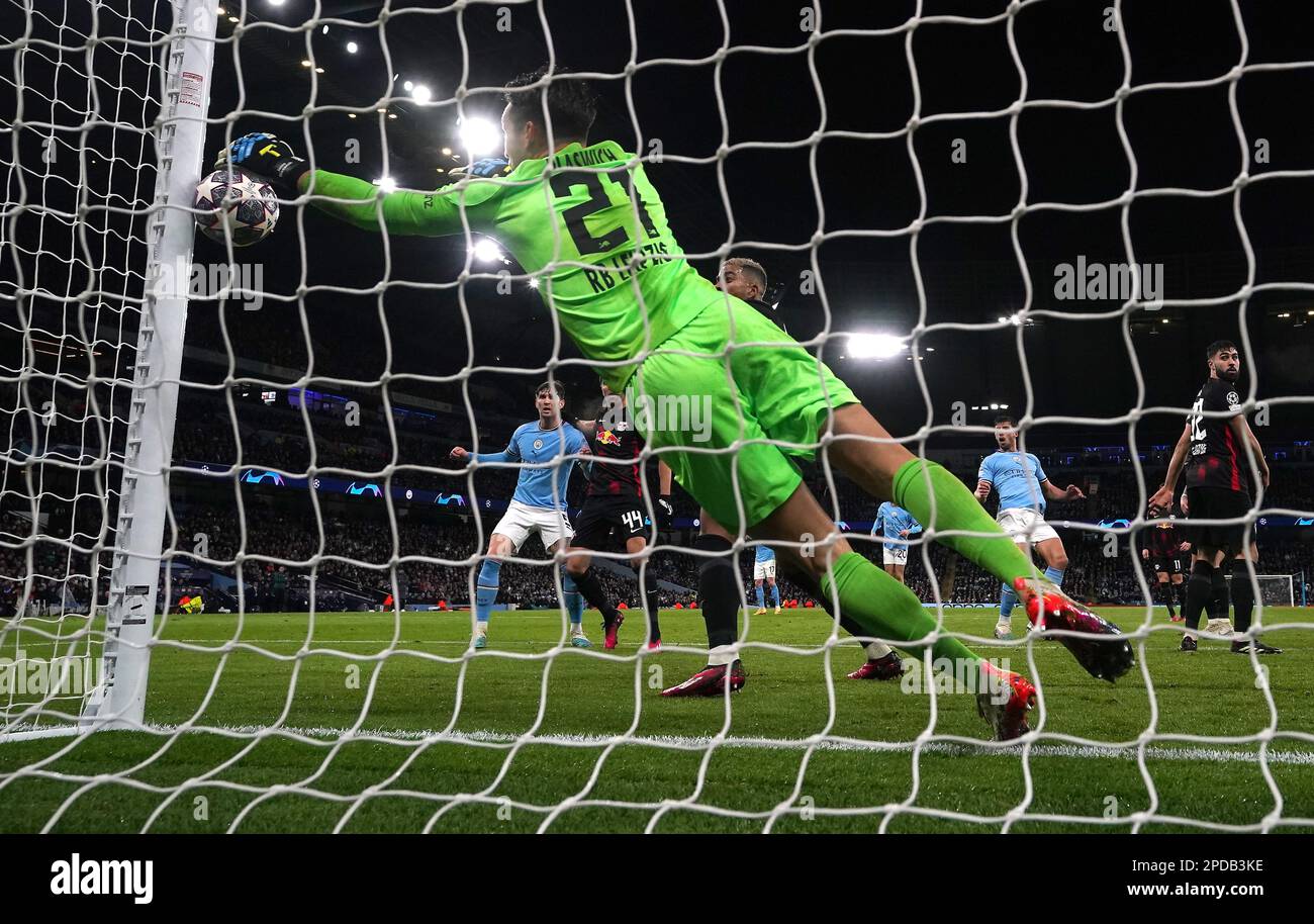 Erling haaland manchester city header hi-res stock photography and ...