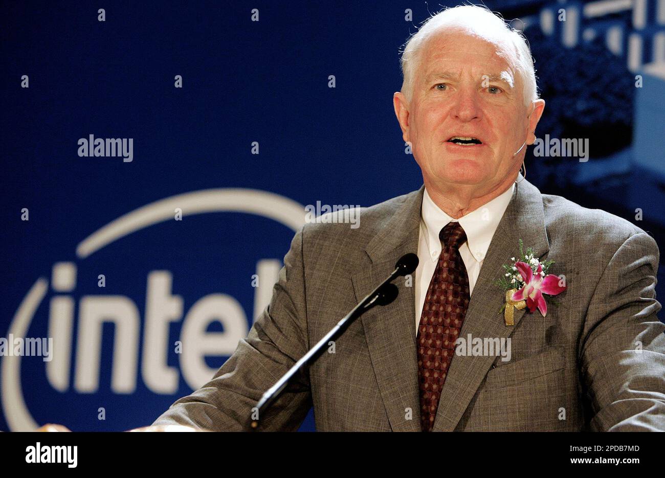 Craig Barrett, chairman of Intel Corporation, gives a speech during a ...