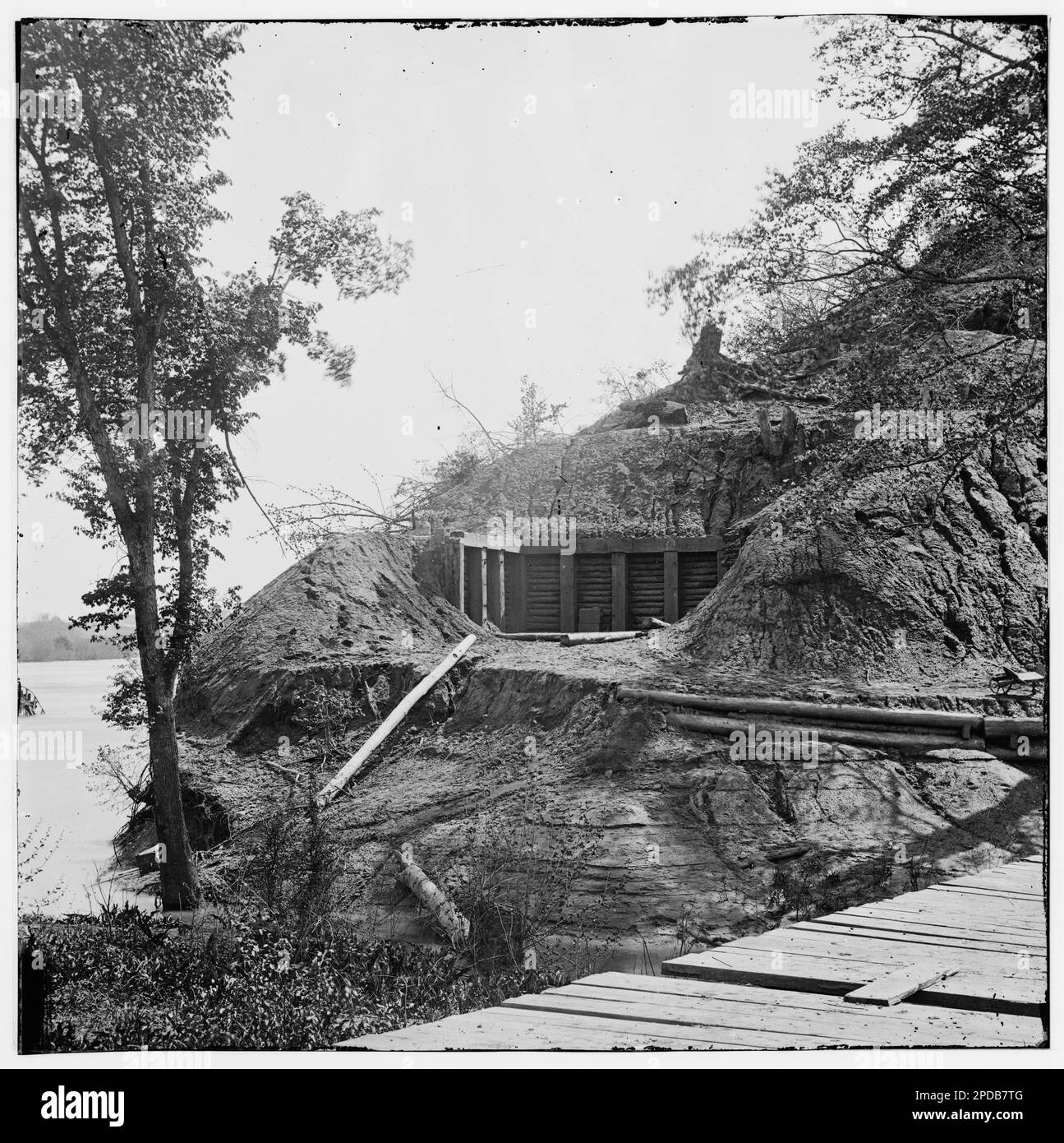 Drewry's Bluff, Virginia. Exterior of Confederate Fort Darling. (Masked ...