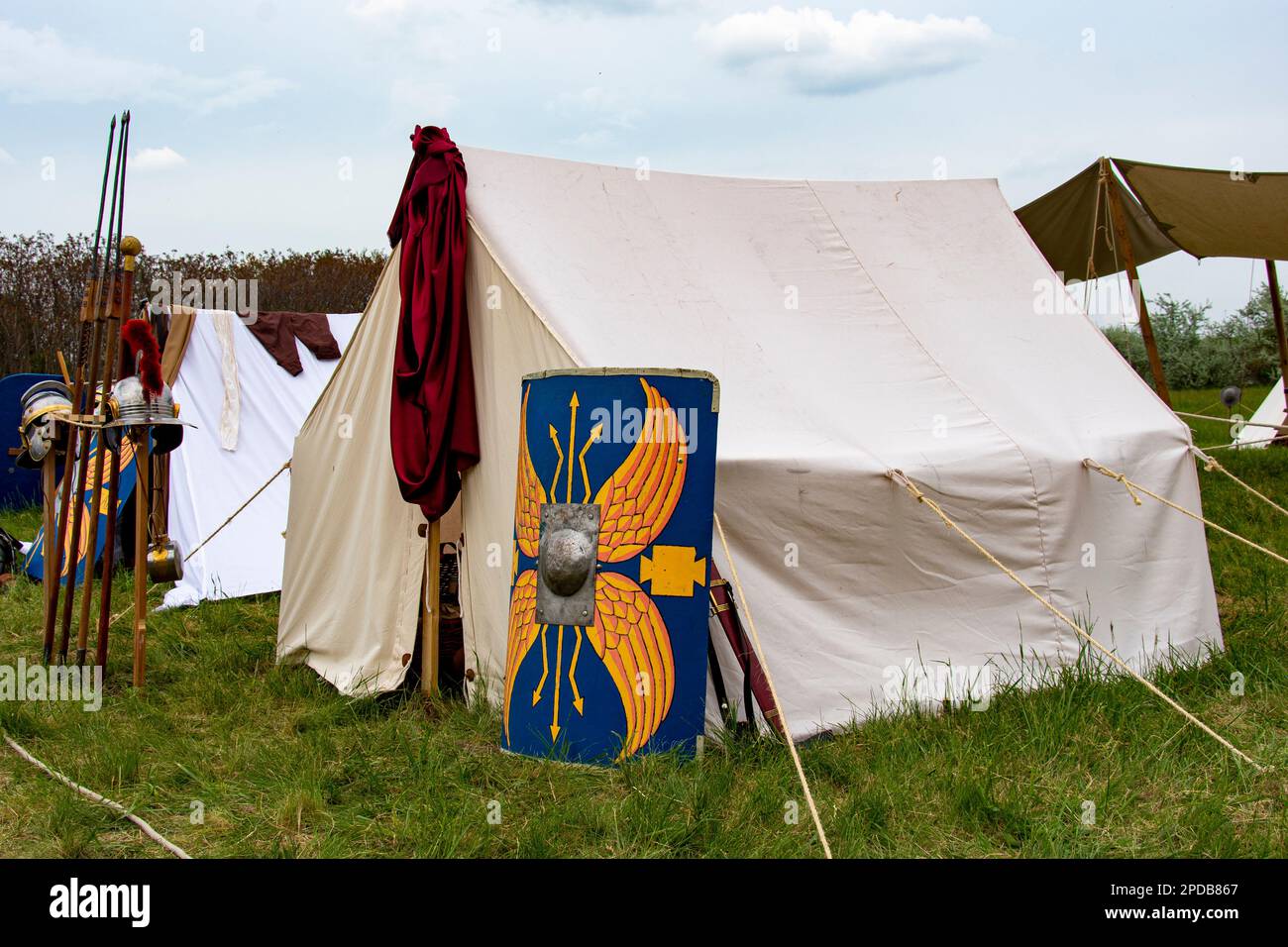 Ancient roman legion camp with tents and weapons Stock Photo - Alamy
