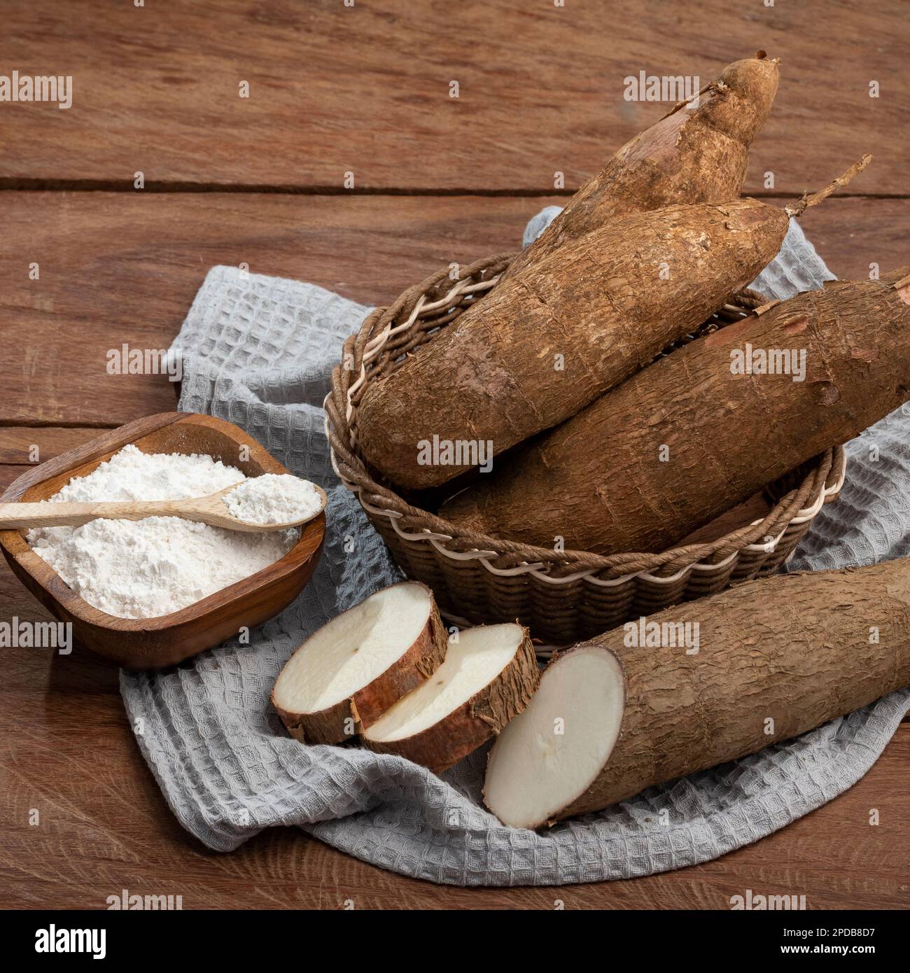 Cassava; Organic cassava starch Raw - Manihot esculenta Stock Photo - Alamy
