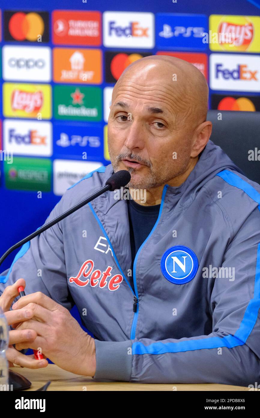 SSC Napoli's Italian coach Luciano Spalletti During press conference ...