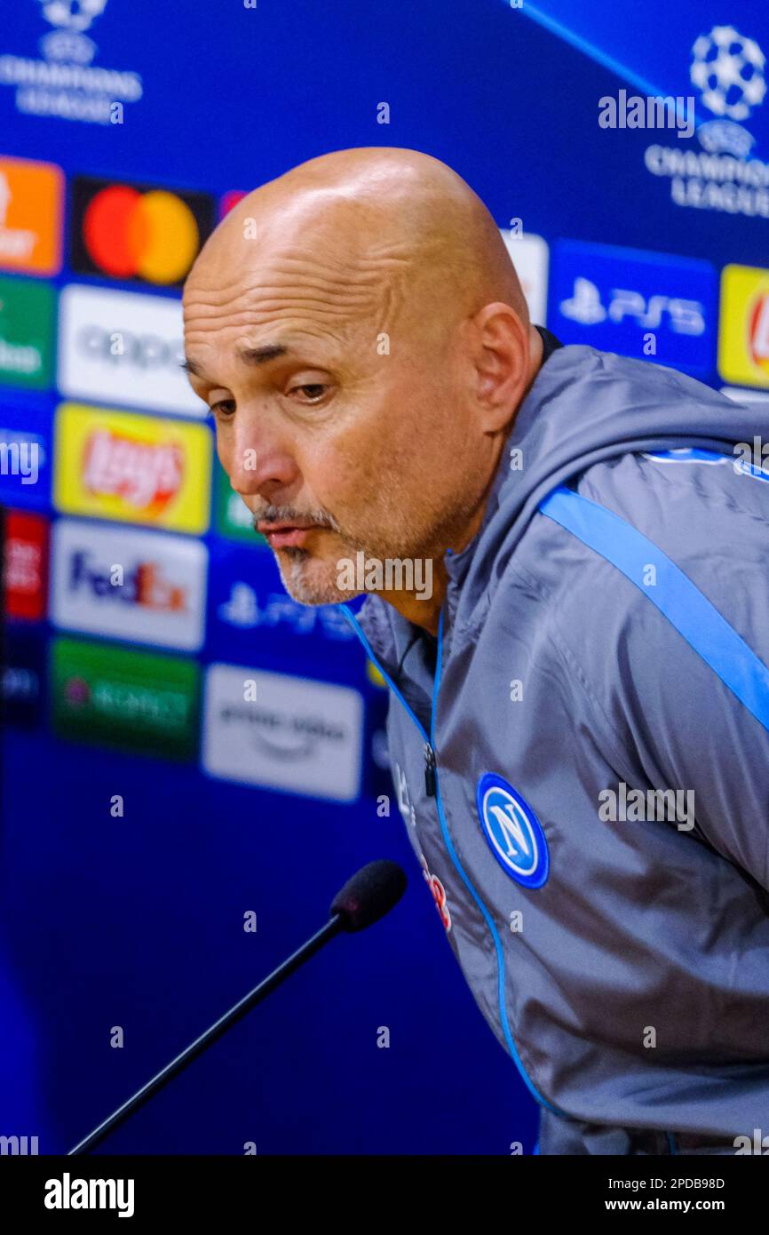 SSC Napoli's Italian coach Luciano Spalletti During press conference ...