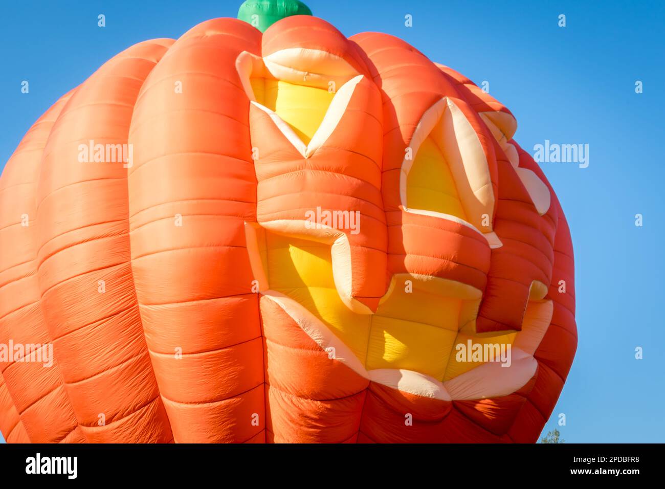 Giant Pumpkin Jack O Lantern Hot Air Balloon Stock Photo - Alamy