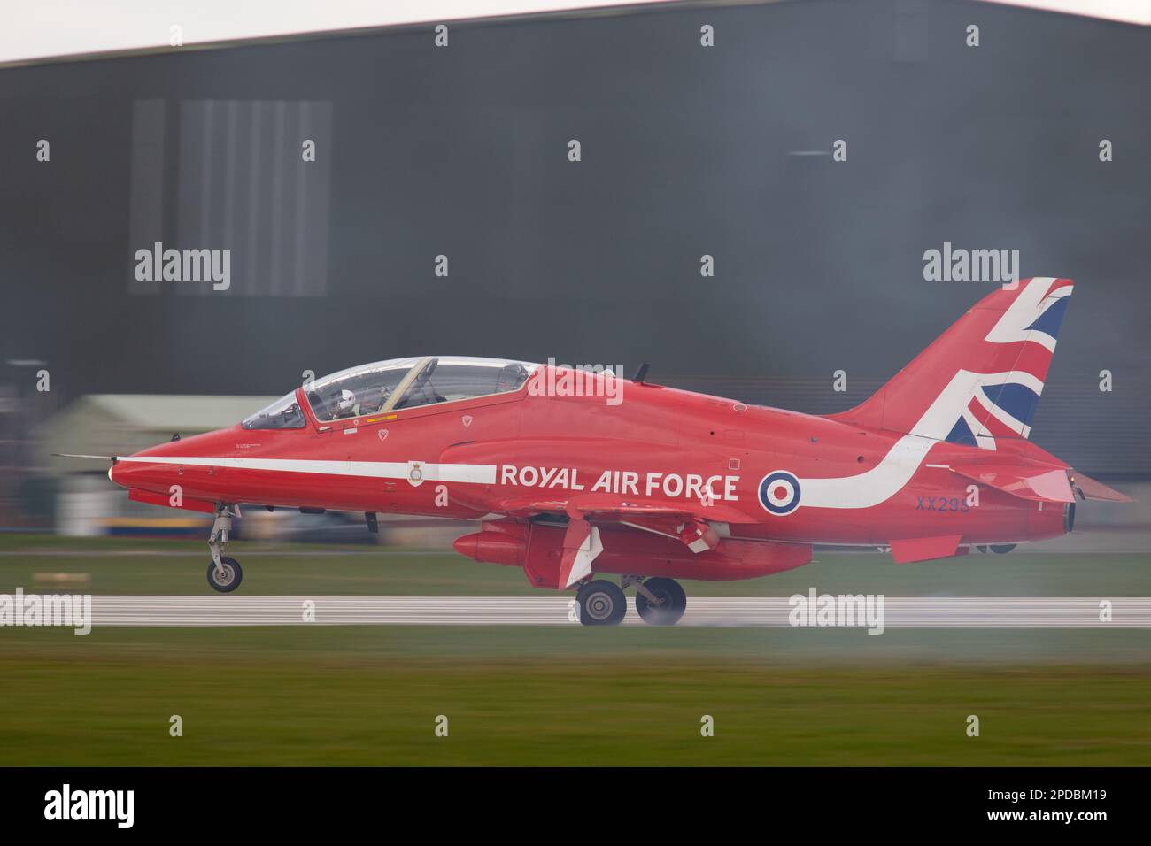Raf red arrow hi-res stock photography and images - Alamy