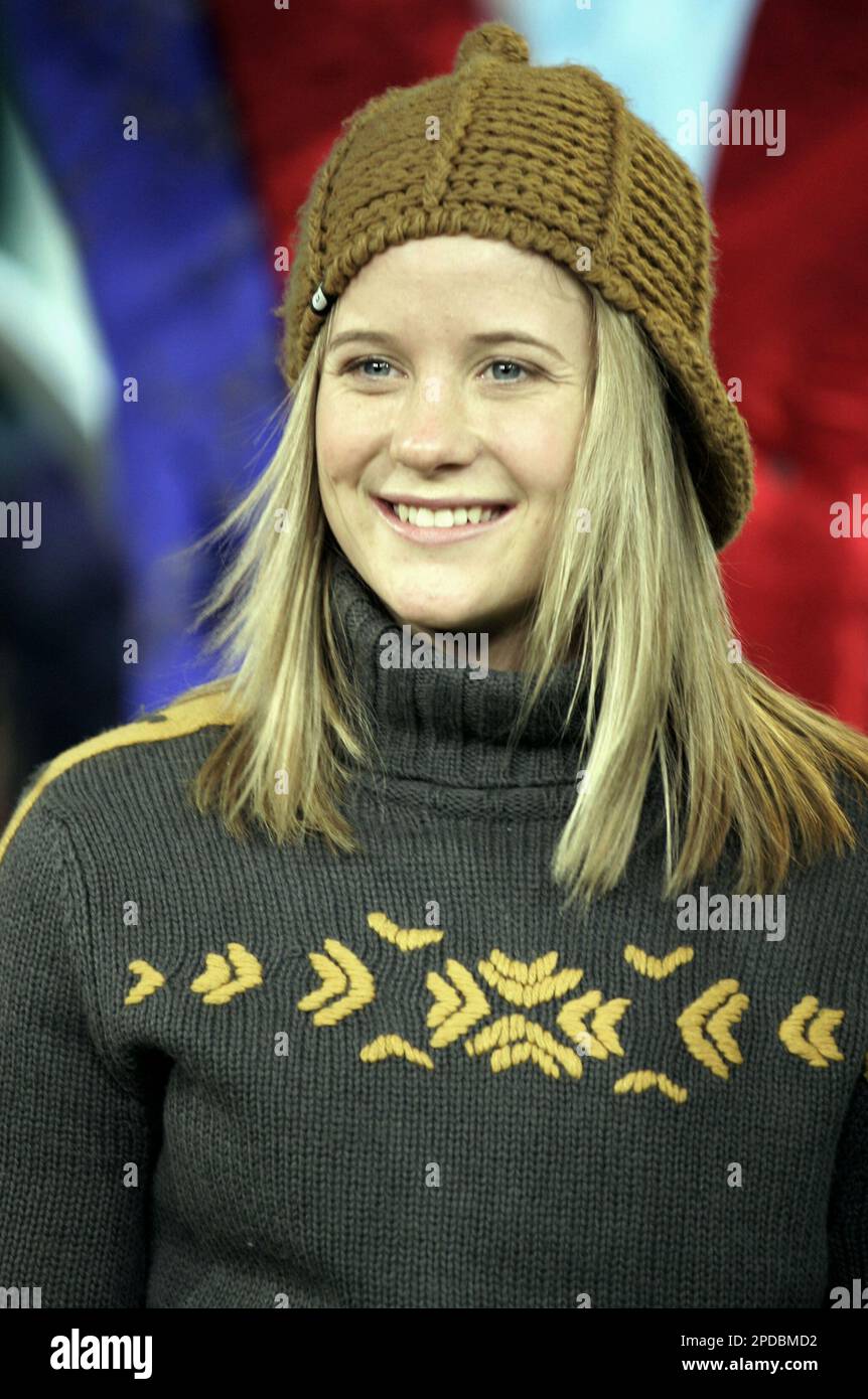 Olympic snowboarder Hannah Teter, of Highlands Ranch, Colo., appears on ...