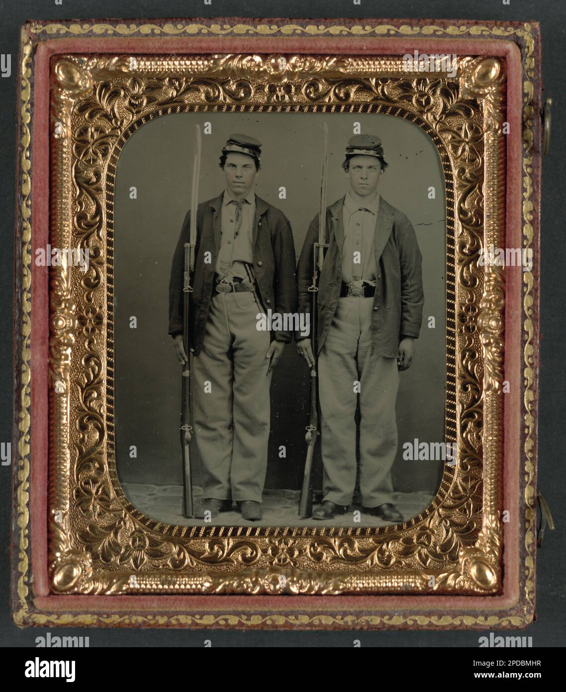 Two unidentified soldiers in Union uniforms with bayoneted muskets and ...