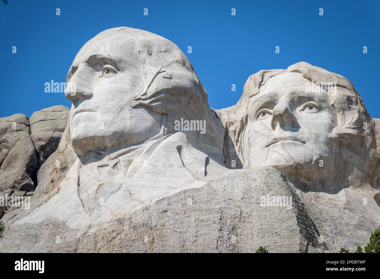 The bust of President George Washington and President Thomas Jefferson ...