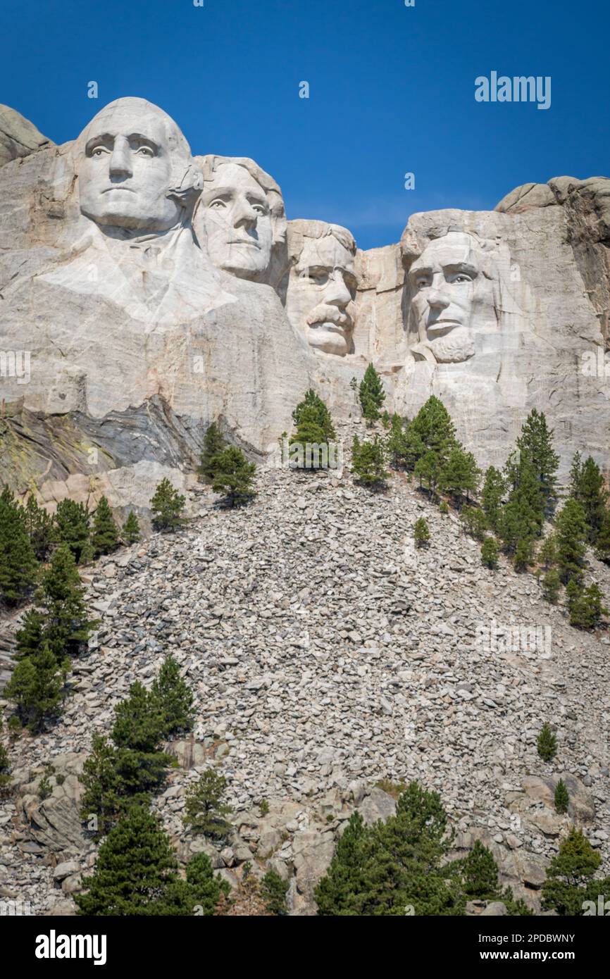 The busts of Presidents George Washington, Thomas Jefferson, Teddy ...