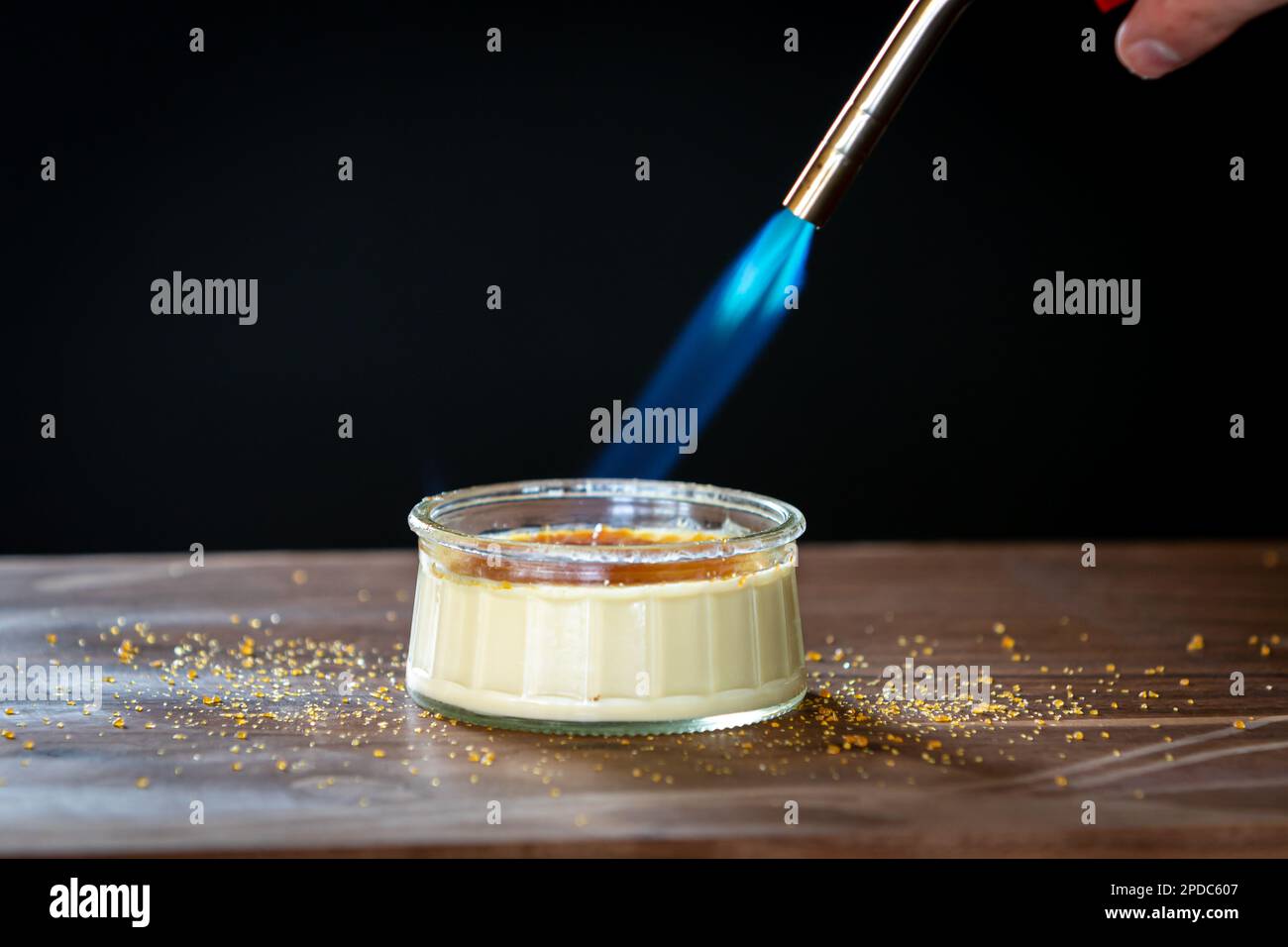 Creme brulee torch hi-res stock photography and images - Alamy