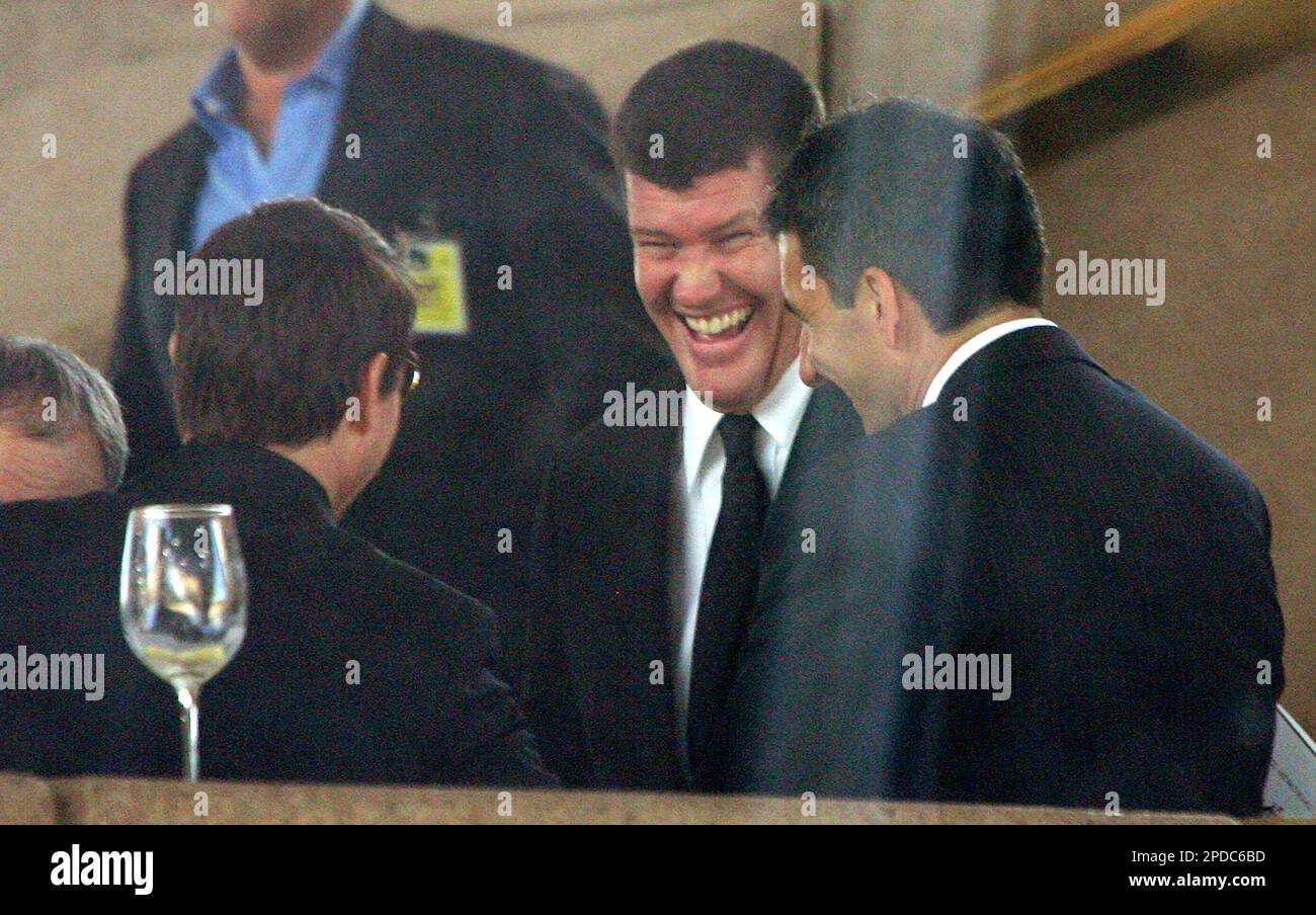James Packer, son of Australian media mogul Kerry Packer, center, has a ...