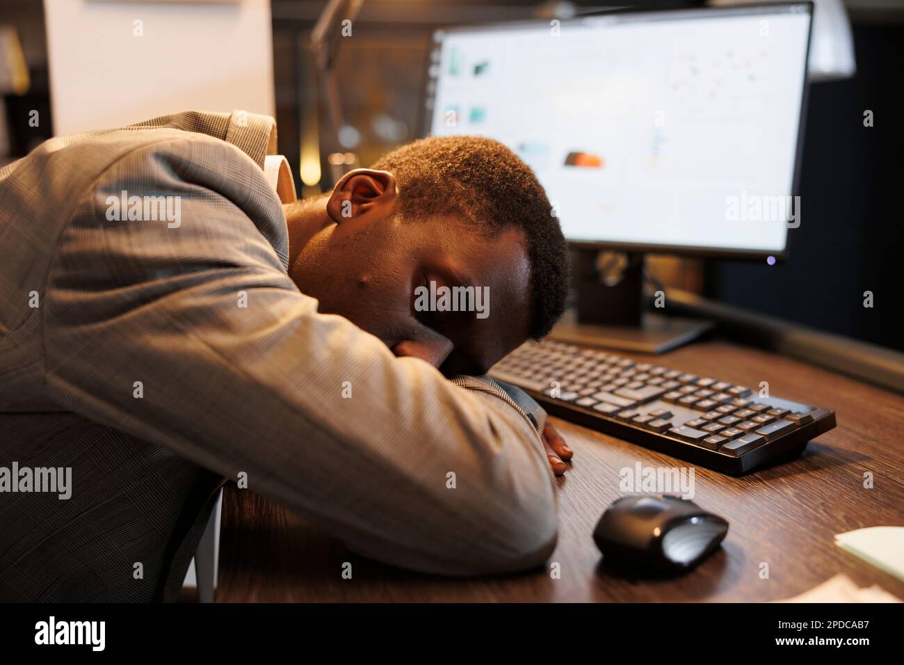 Exhausted entrepreneur with burnout syndrome resting at work after ...