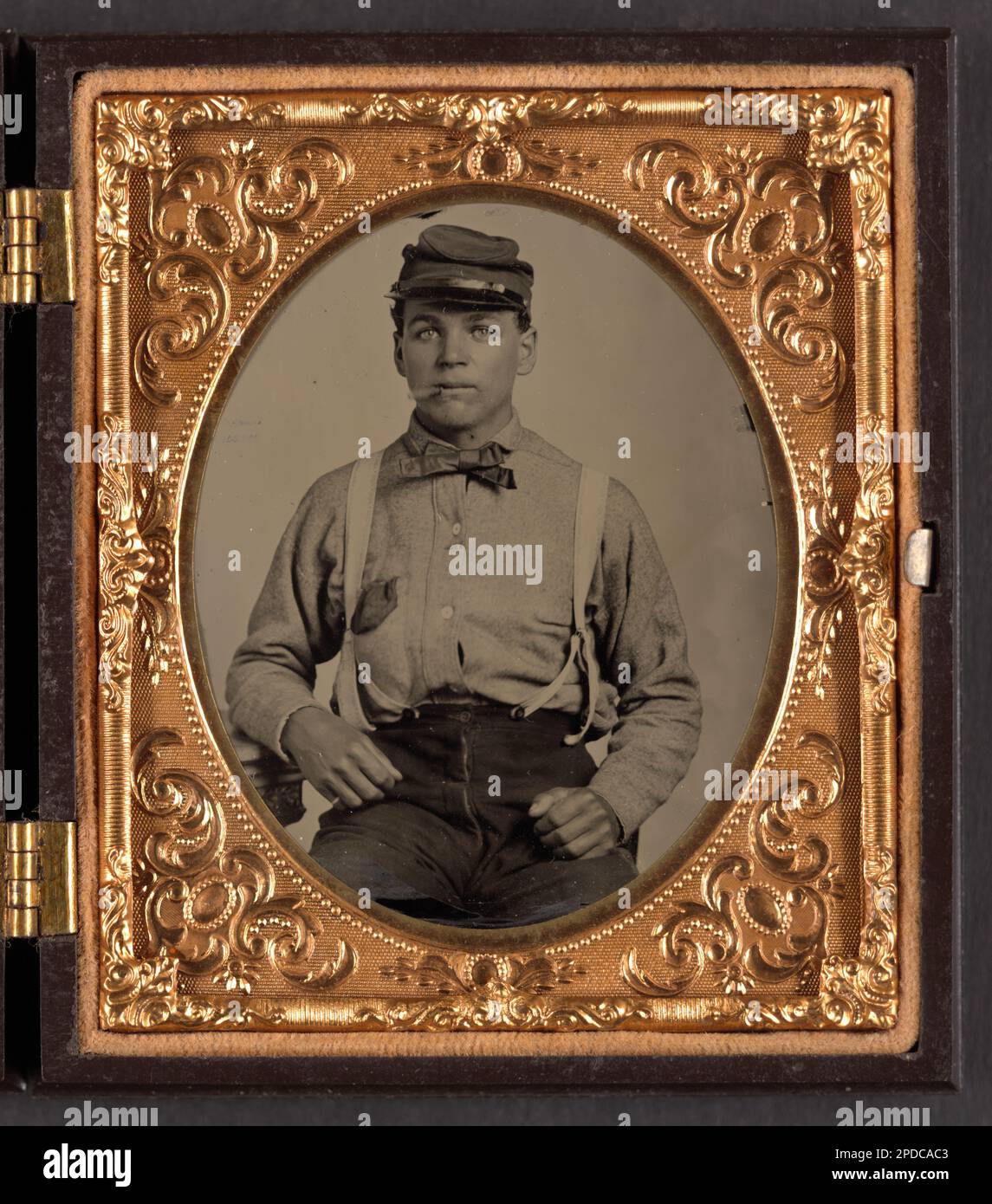 Soldier smoking cigars hi-res stock photography and images - Alamy