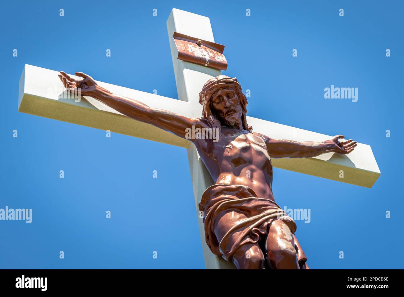 Jesus christ hanging on cross hi-res stock photography and images - Alamy