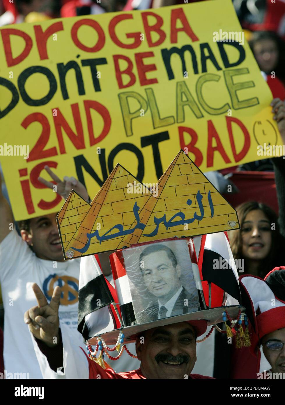 Egyptian fans cheers ahead of the African Nations Cup final soccer ...
