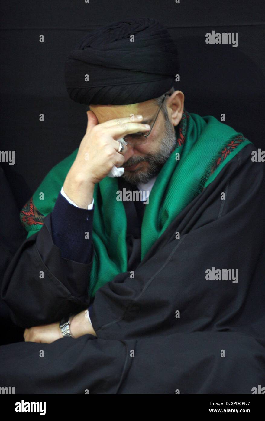Iraq's top Shiite political leader, Abdul Aziz al-Hakim contemplates ...