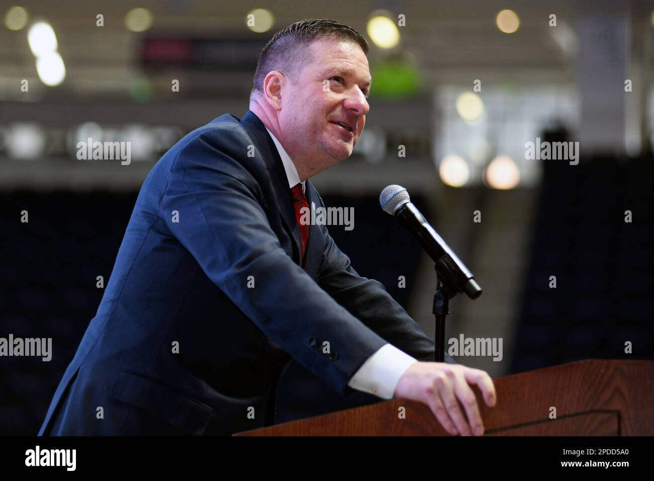 Chris Beard speaks to the fan base as he is announced as the new ...