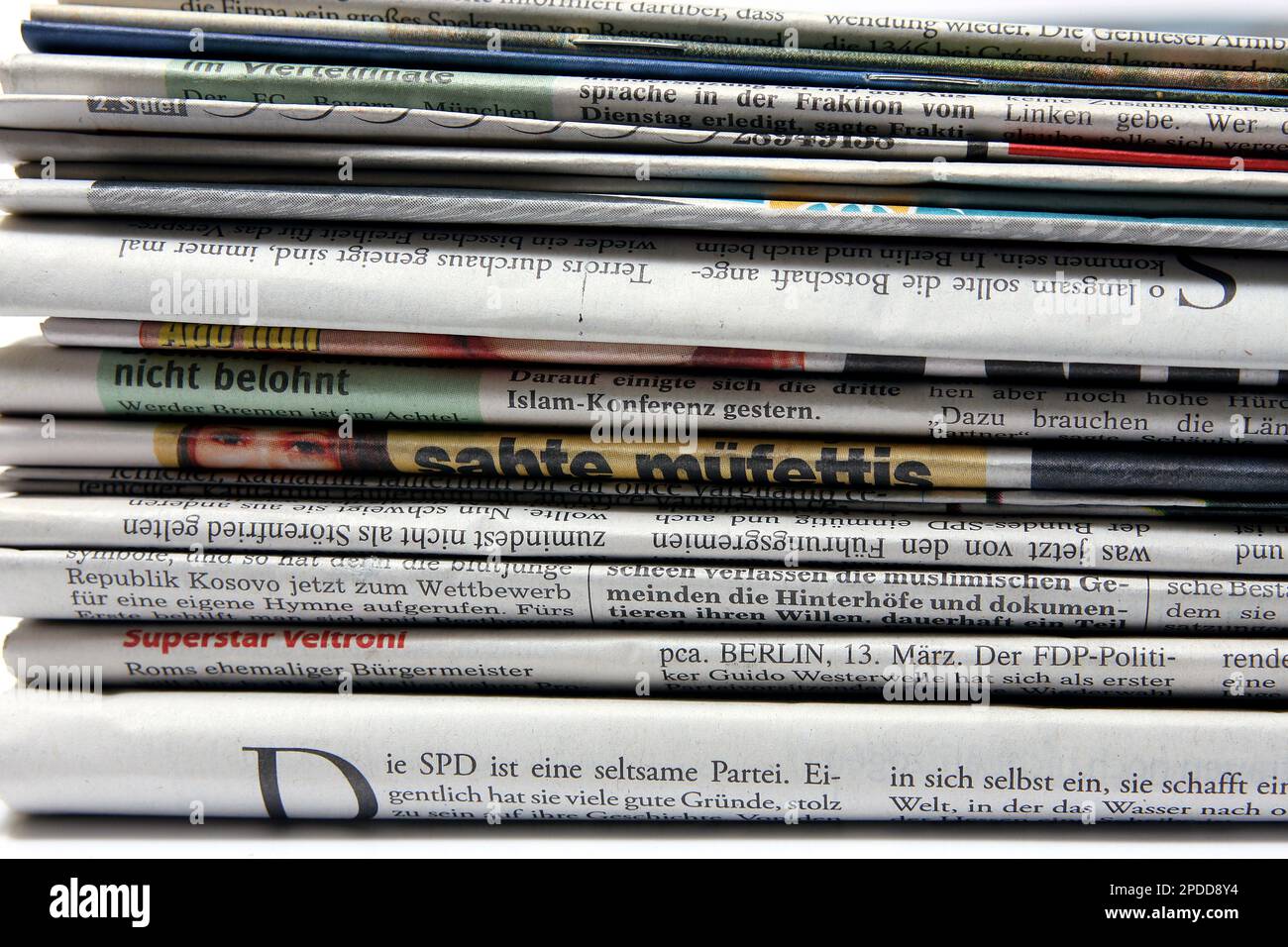 pile of German and Turkish newspapers, Germany Stock Photo - Alamy