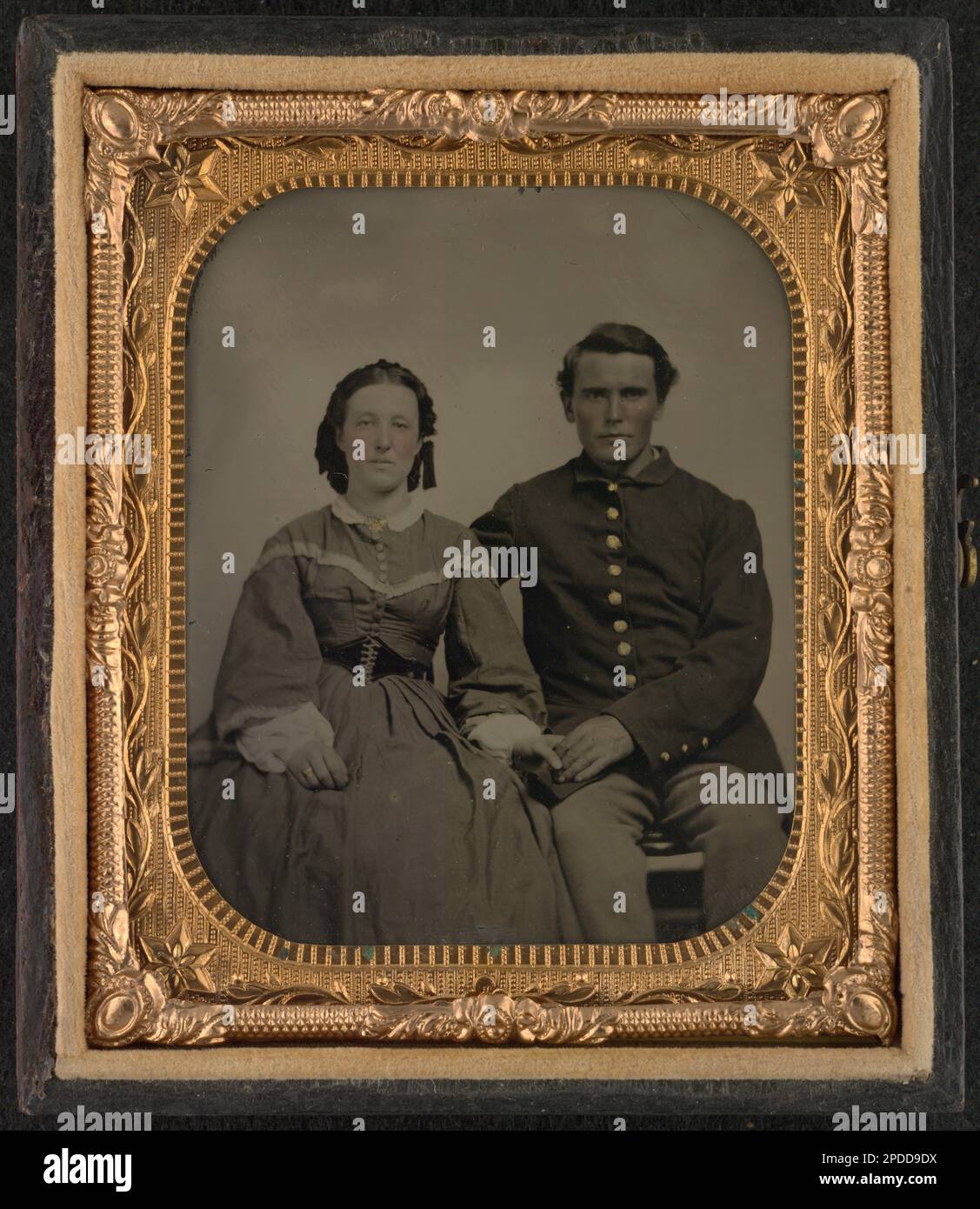 Unidentified soldier in Union uniform and his wife. Liljenquist Family ...