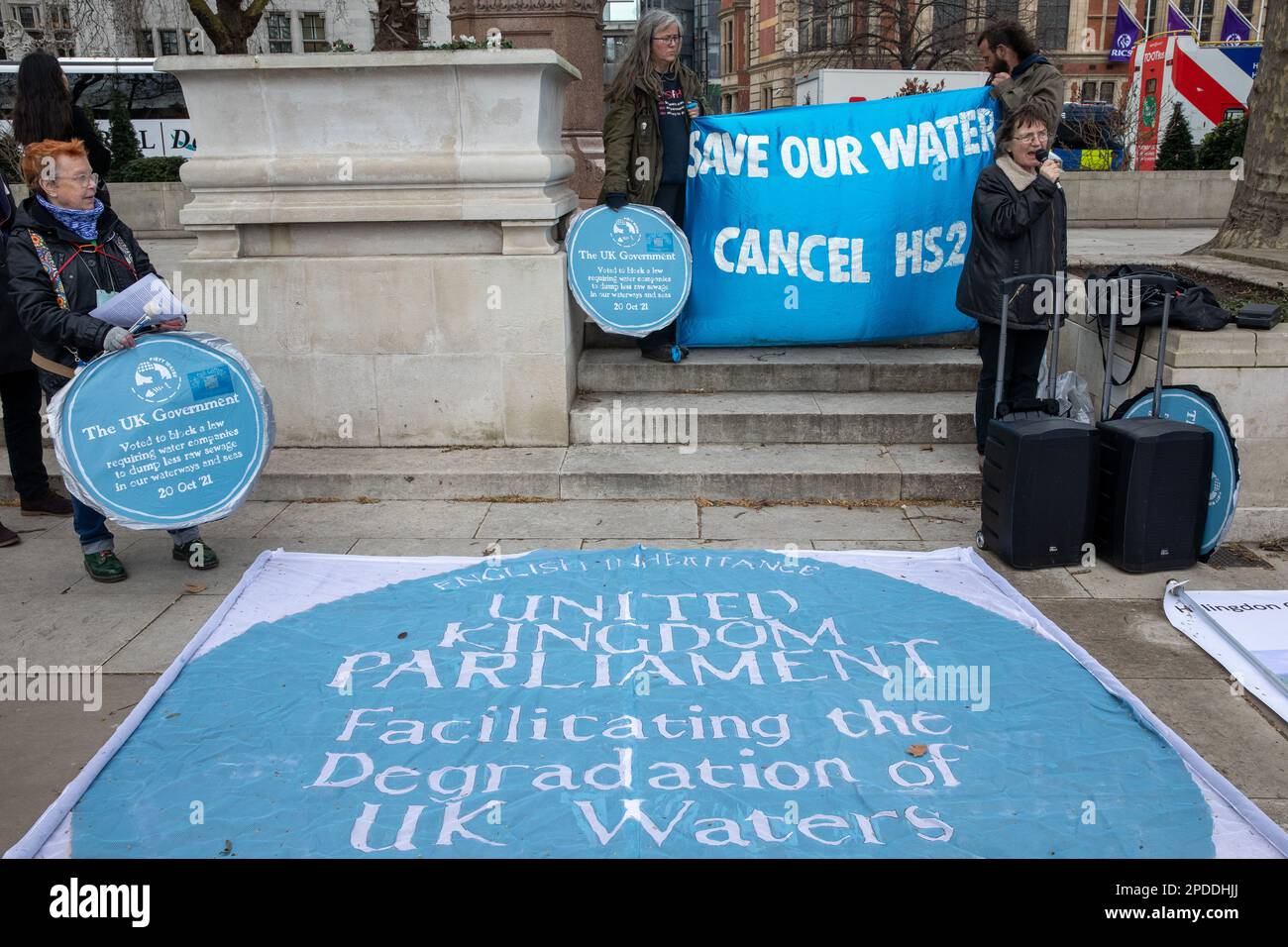 Sarah chalk hi-res stock photography and images - Alamy