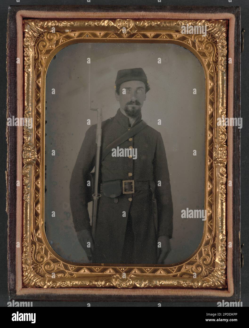 Unidentified private in Confederate uniform and Georgia frame buckle ...