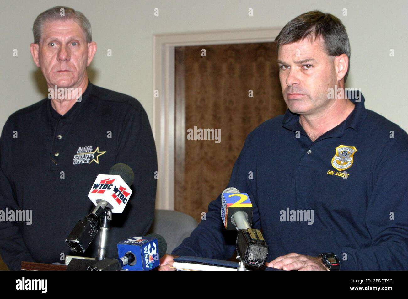 Georgia Bureau of Investigations agent Jeff Evans, right, and Bacon ...